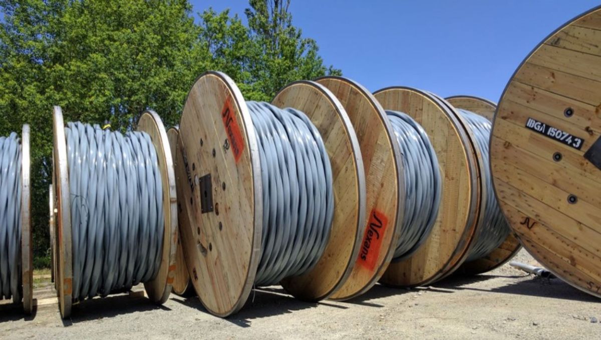 Nexans - Distribution: a dedicated platform for drum monitoring